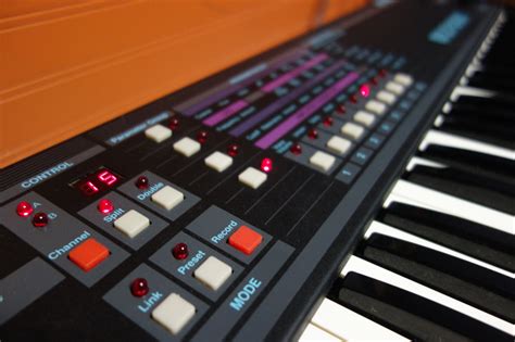 MATRIXSYNTH Sequential Circuits Split 8 Analog Synthesizer