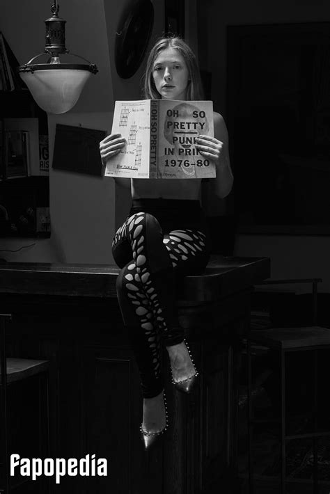 Olga Kobzar Nude Patreon Leaks Photo 221106 Fapopedia