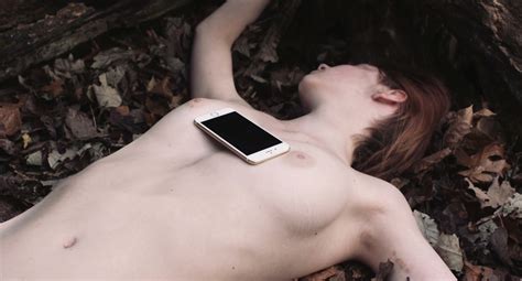 Naked Dal Nicole In Tonight She Comes