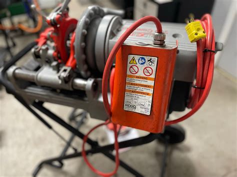 Lightly Used Ridgid 300 Compact 67182 Self Oiling Threading Machine Benchmark Ltd