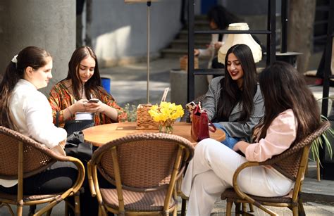 ილი ილიას სახელმწიფო უნივერსიტეტი • Ilia State University