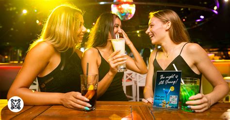 Top 7 QR Code Use Cases In The Hospitality Industry