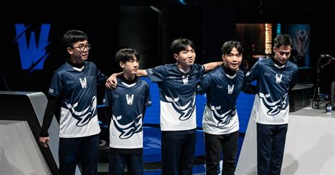 메이저 벽 넘은 베트남의 고래팀 웨일스 Bds 격파 대이변