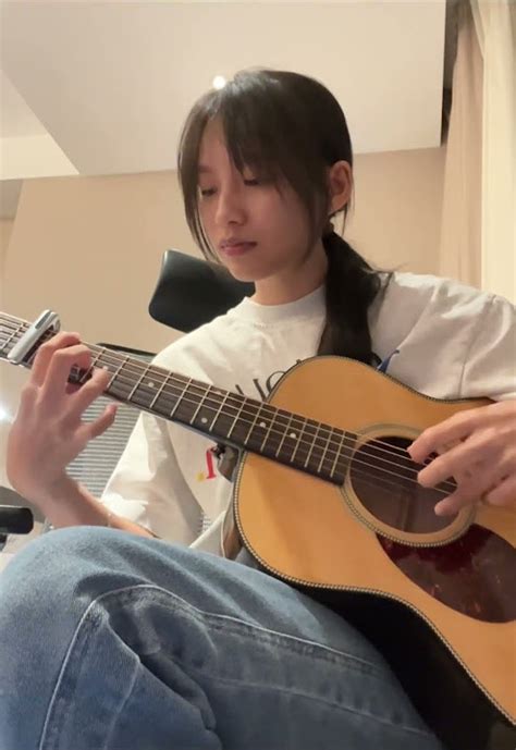 怎么还没离开就已经开始怀念了呢坏女孩指弹 吉他弹唱 前奏一响拾起多少人的回忆 徐良 Youtube
