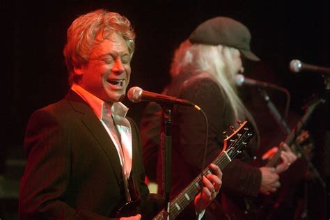 22 Intriguing Facts About Eric Carmen