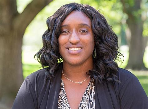 Hfc Welcomes Als Counselor Adriza Caesar Henry Ford College