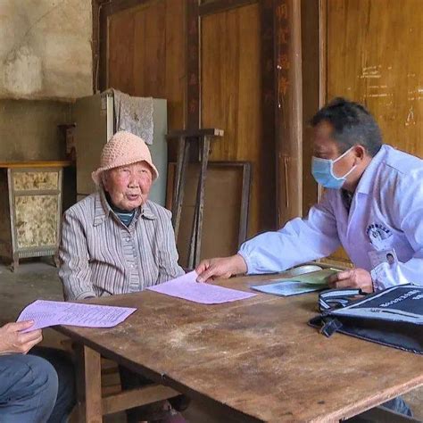 家庭签约医生丨成为群众健康“守门人”石屏县白官全血压