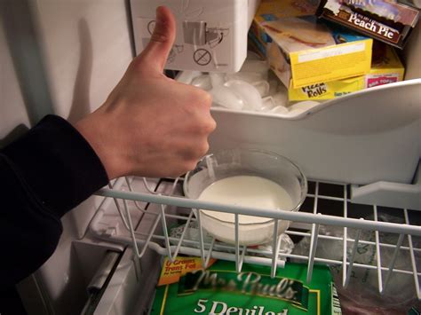 How To Make Non Newtonian Fluid And Experiment With It 6 Steps