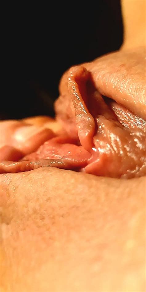 Hammer Hard Close Up Of My Pussy Which Is Mirroring Itself 24 Pics