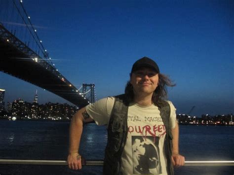 Love Pop And The Experimental Metamorphosis Of Current Joys