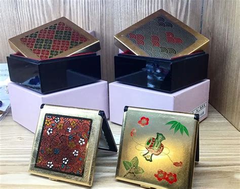 Compact Mirror Dolls Museum