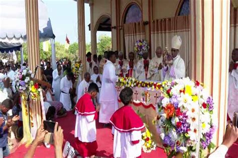 කච්චතිව් දූපතේ අසිරිමත් මංගල්‍යය