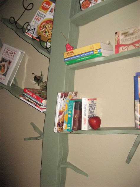 Girl In Air BLOG Make A Tree Bookshelf Girl In Air BLOG Make A Tree Bookshelf