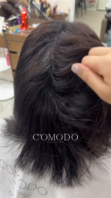 주특기😉 ️ 한 올도 놓치지 않기 제일 중요하게 생각하는 앞머리 헤어라인 잔머리 흐름을 만들어 휘어지지 않도록 세심하게