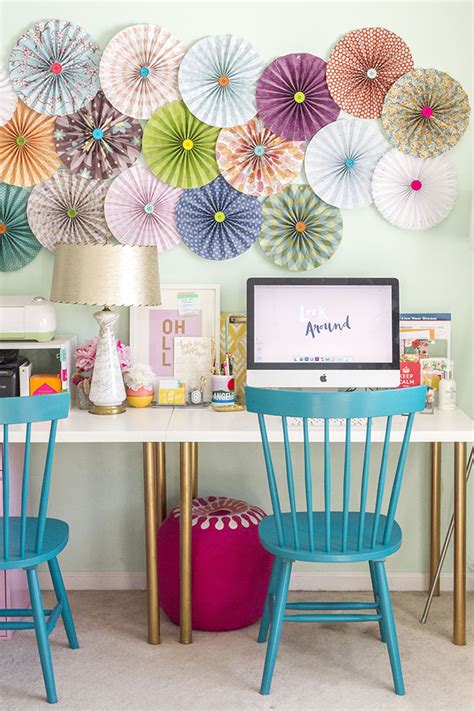 Ways To Organize Your Digital Desktop As A DIY Blogger