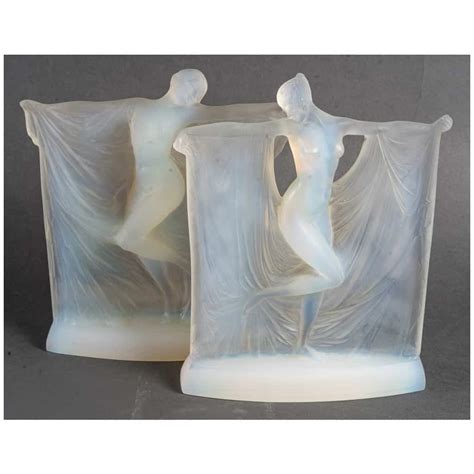 René Lalique 1860 1945 Suzanne Statuette En Verre Opalescent Les