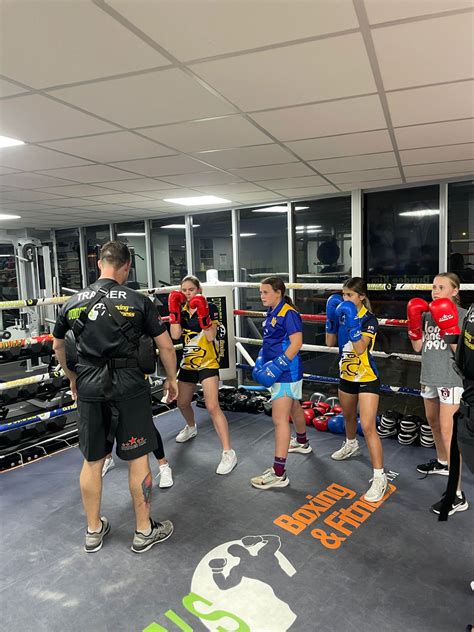 Jindalee Jags Visit Our Gym During Ekka Dundee S Boxing Fitness