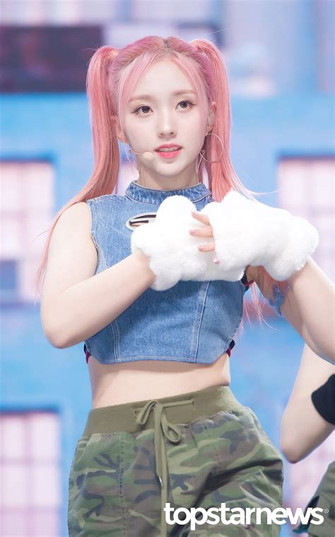 케플러 Kep1er 강예서 토끼인듯 고양이인듯 Giddy 쇼케이스 [hd포토] 네이트 연예