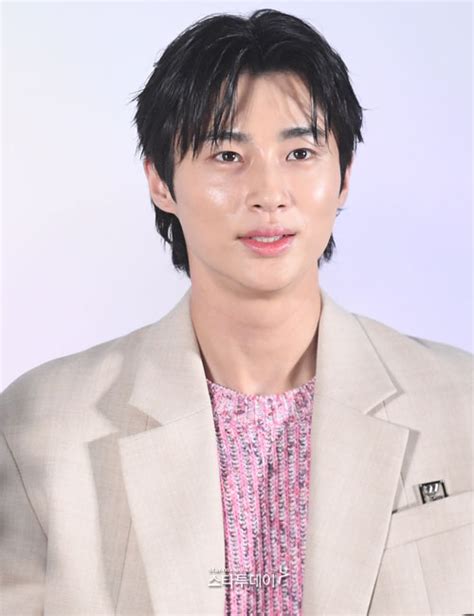 변우석 “‘소울메이트 보며 눈물 먹먹한 울림” 스타투데이