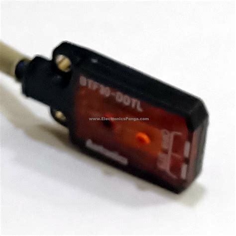 Autonics Btf30 Ddtl Npn 12 24v Dc 3 Wires 5 30mm Sensing Range