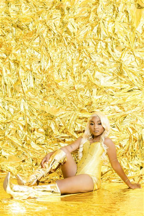 Gold Photoshoot Inspo Photoshoot Creative Photoshoot Ideas Gold
