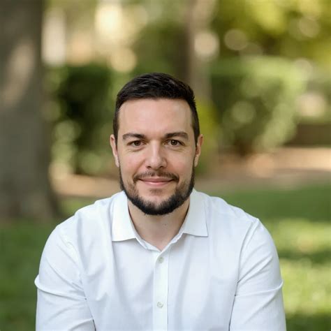 Víctor Nerin Optimo Nivel Psicología Y Coaching