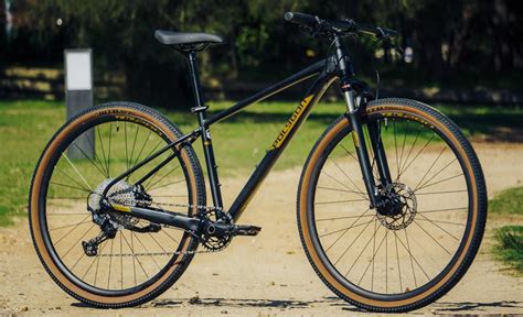 Heist X Series Polygon Bikes