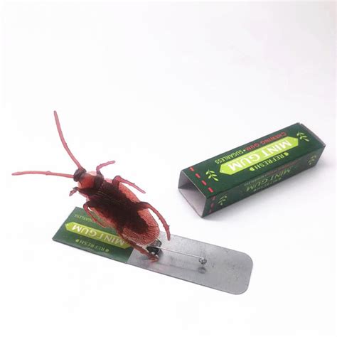Prank Trick Toy Shocking Cockroach Chewing Pull Head Spoof Toys For