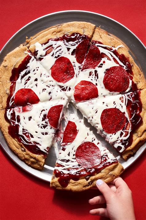 Chocolate Chip Cookie Pizza Recipe Recipe Chocolate Chip Cookie