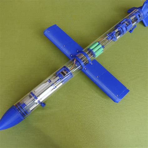 Hackaday Prize Entry Underwater Glider Offers Low Power Exploration