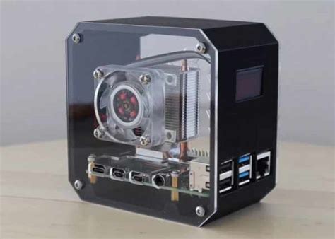Raspberry Pi Case Complete With OLED Display