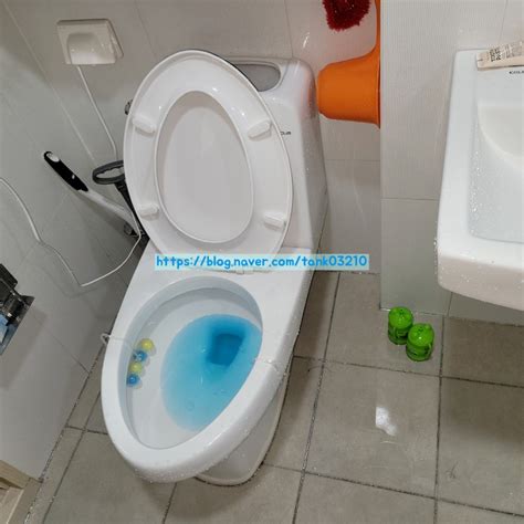 나주 빛가람동 Kelim 계림 투피스 양변기 고장수리물샘누수물이 새요 나주혁신도시 우미린아파트 변기에서 물이 흘러나와요