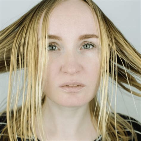 Discover Stylish Medium Length Hairstyles For Thin Hair Goldsupplier