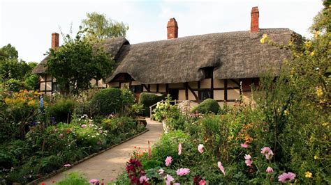 Five Hamnet Filming Locations In England For Shakespeare Fans
