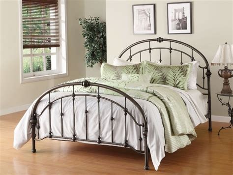 Metal Headboard And Footboard Queen Size Home Design Ideas