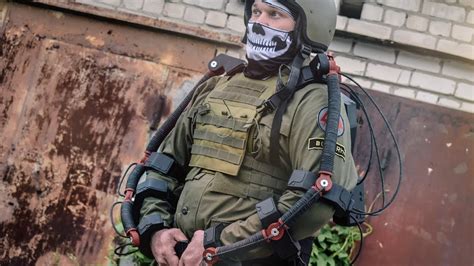 ЭКЗОСКЕЛЕТ ИЗ СТАЛКЕРА СВОИМИ РУКАМИ 1 Youtube