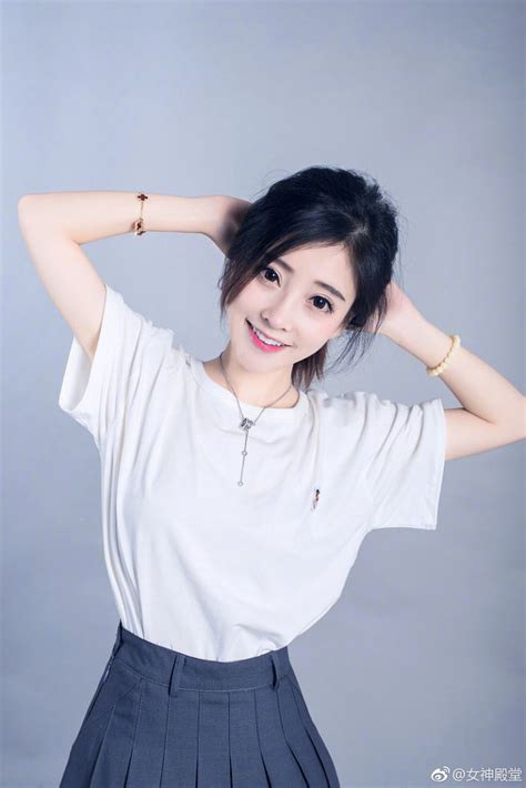 冯提莫最美冯提莫全身 伤感说说吧