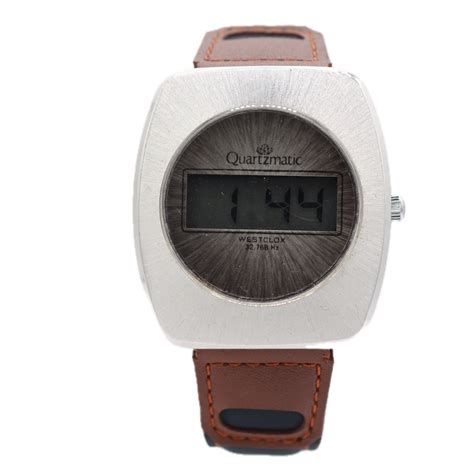 Vintage Westclox 1st Generation Mens Quartz Lcd Wristwatch Steel And Ch