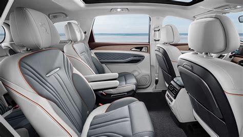 مشخصات سوبا M4 بررسی قیمت عکس نمای داخل Z4car