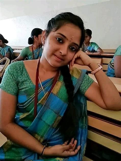 ನಿಮ್ಮ ಪ್ರೀತಿಯ ಗೆಳತಿ 👧 😘 👦 Facebook