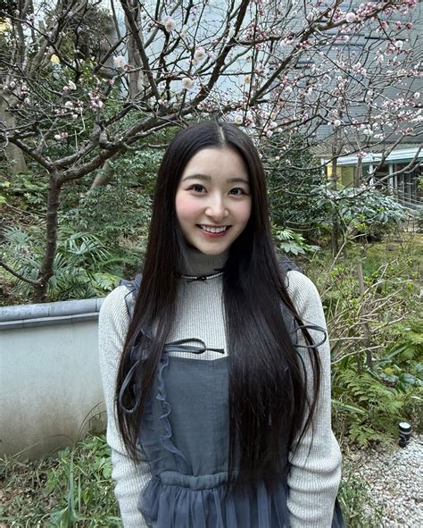 ︎👗 ︎ 新しく買ったレースのパンツを履きたくて、この日はこんなコーデにしてみました🥳 Ootd Code 메이크 Followme