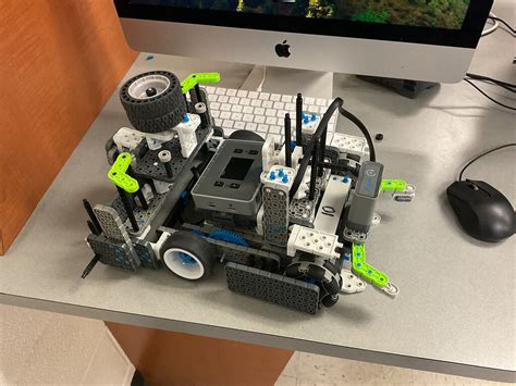 Trying To Make A Literal Tank Of A Vex Iq Bot Vex Iq Robot Showcase Vex Forum