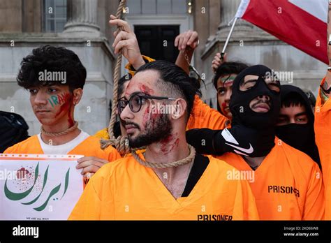 London Uk 5th November 2022 Protestors Recreate Scenes Of Prisoner