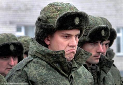 Руснаците убиха двама българи на фронта в Украйна Lupa Bg