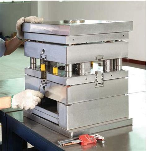 模具 产品与方案 东莞泉德精密模具有限公司