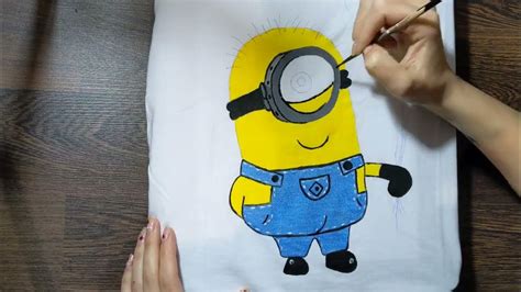 მაისურზე ხატვა 🎨🖌️ მხიარული მინიონი 🟡 Madi19900 Youtube
