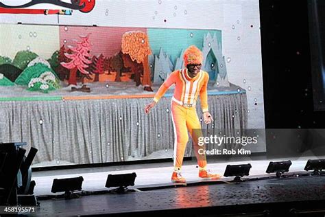 Celebrities Attend Yo Gabba Gabba Live New York New York Day 1 Photos