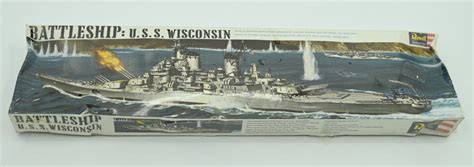 Revell 1977 Battleship Vintage Uss Wisconsin Model Kit