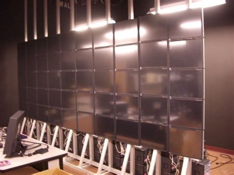 a 50 monitor setup powered by a 25 node linux cluster tech source