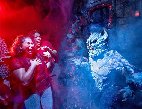 Halloween Hits Us Theme Parks Early To Boost Sales Blooloop